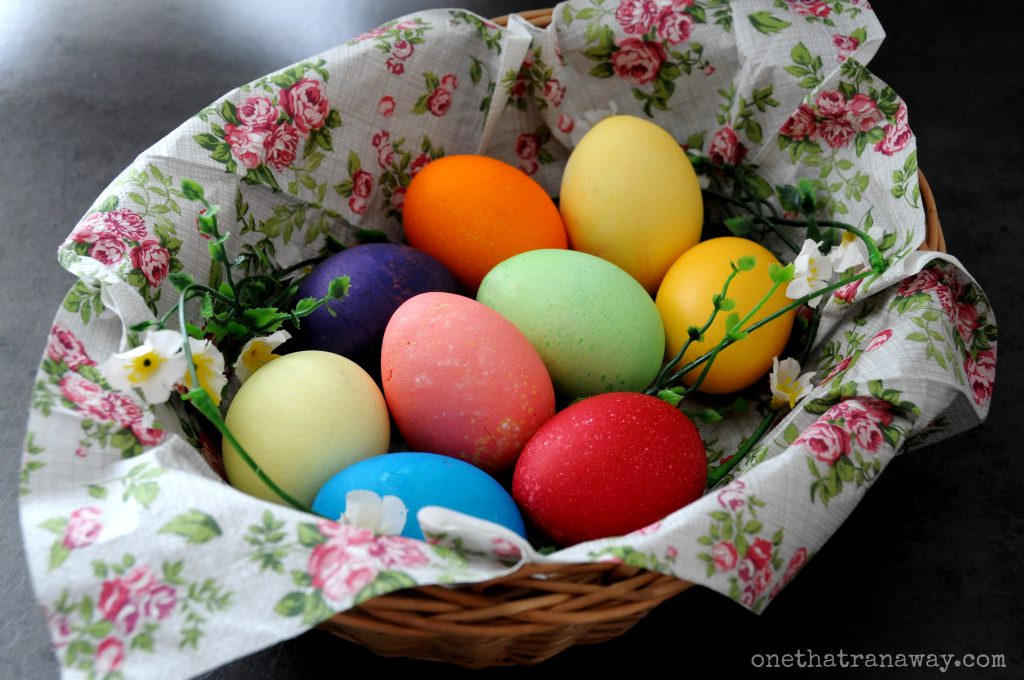 5 ways to create Easter decorations on a budget - one that ran away