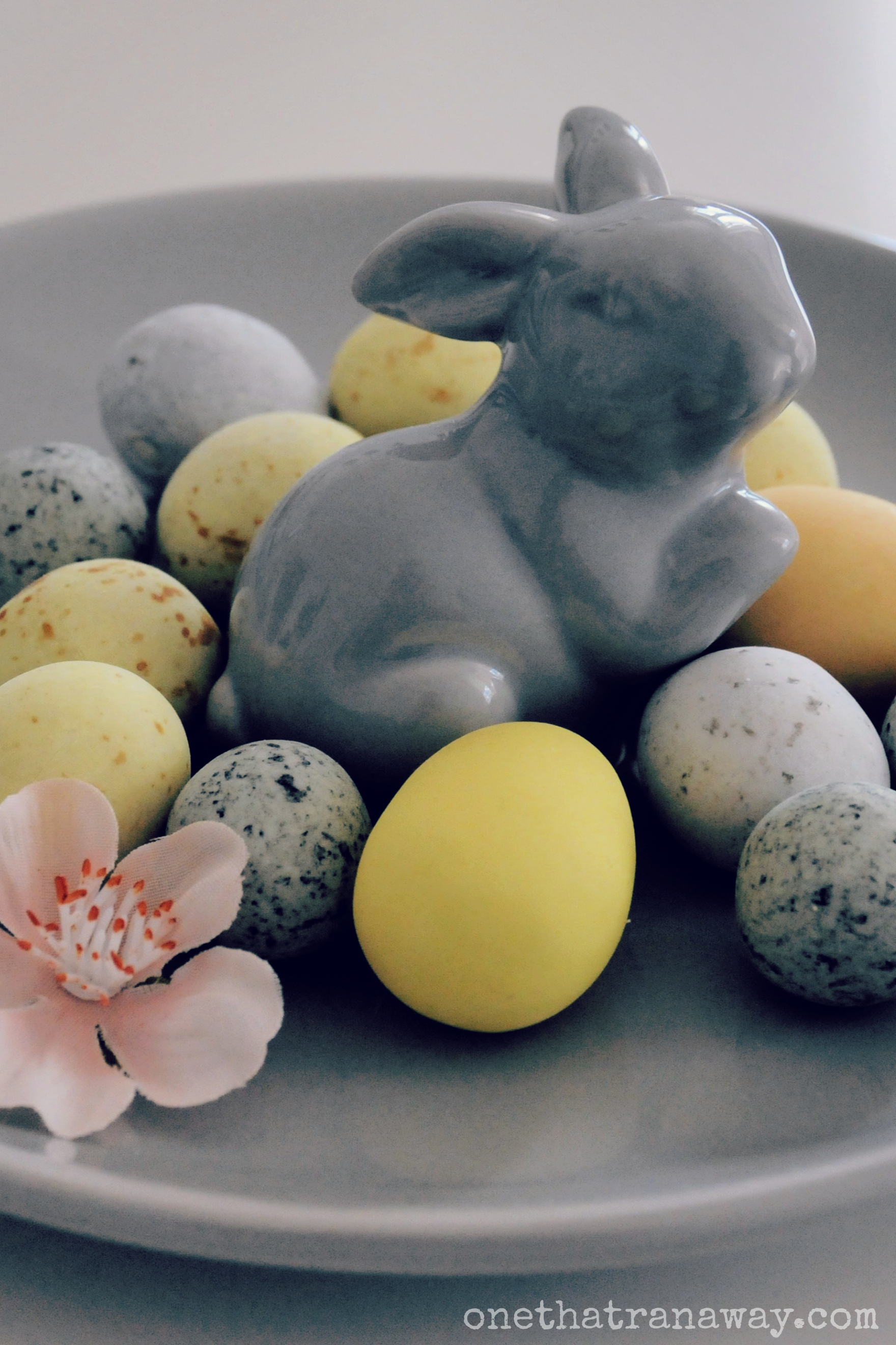 5 ways to create Easter decorations on a budget - one that ran away